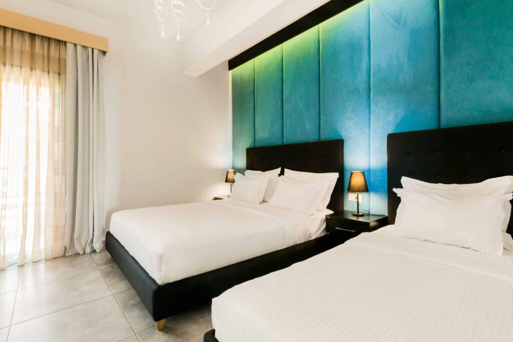 Deluxe triple studio with castle view - pargasuites